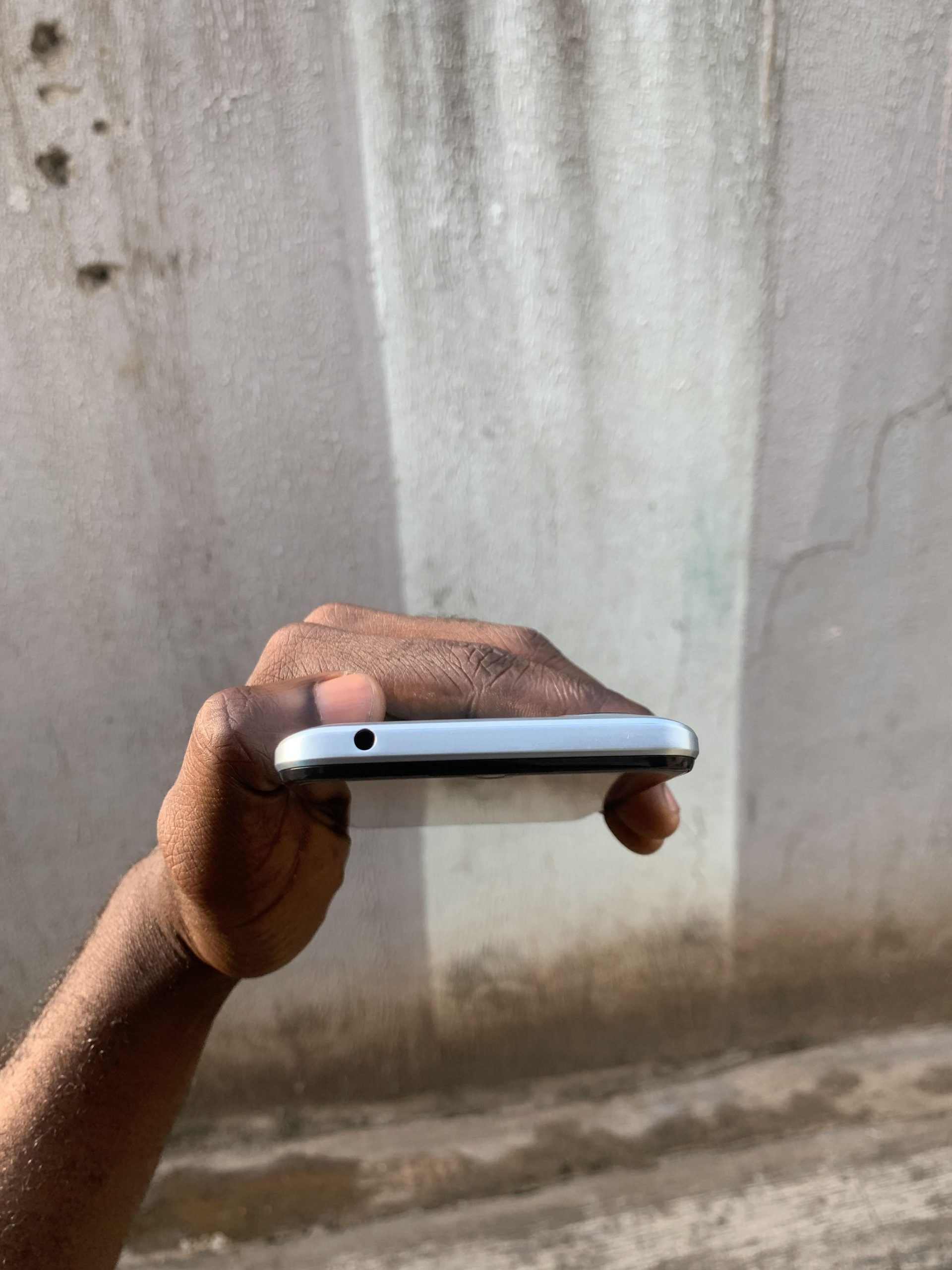 itel A58 Lite Review: Best Smartphone for Older People to Buy in 2022 ...