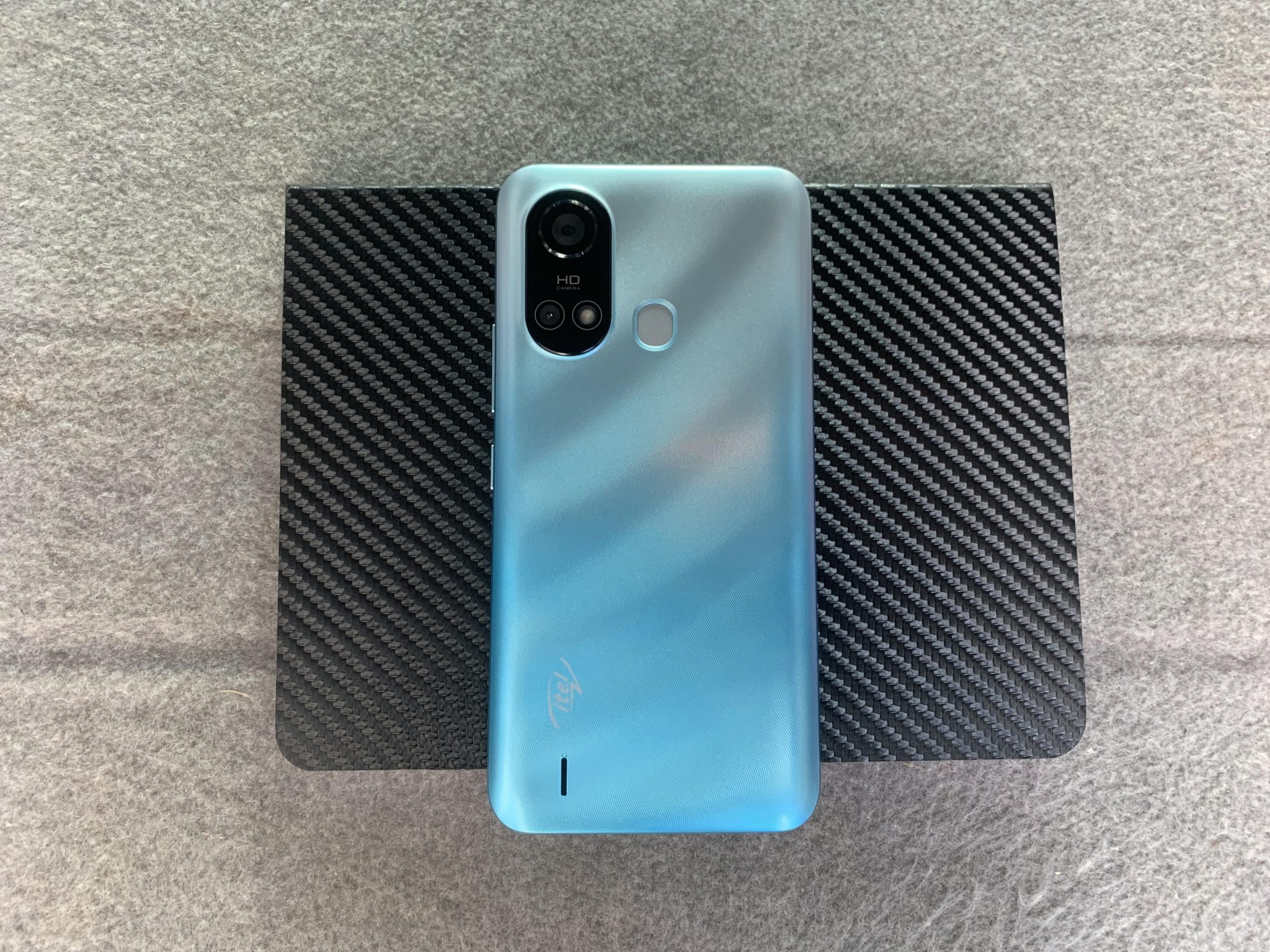 itel A58 Lite Review: Best Smartphone for Older People to Buy in 2022 ...