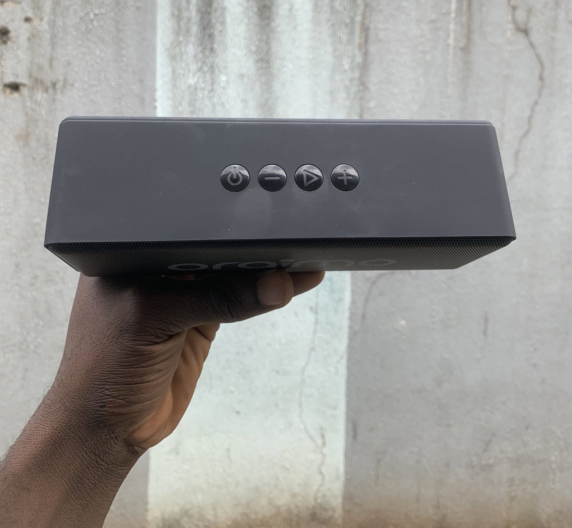 Oraimo SoundPro 2C Review: Affordable Long-Lasting Portable Speaker ...