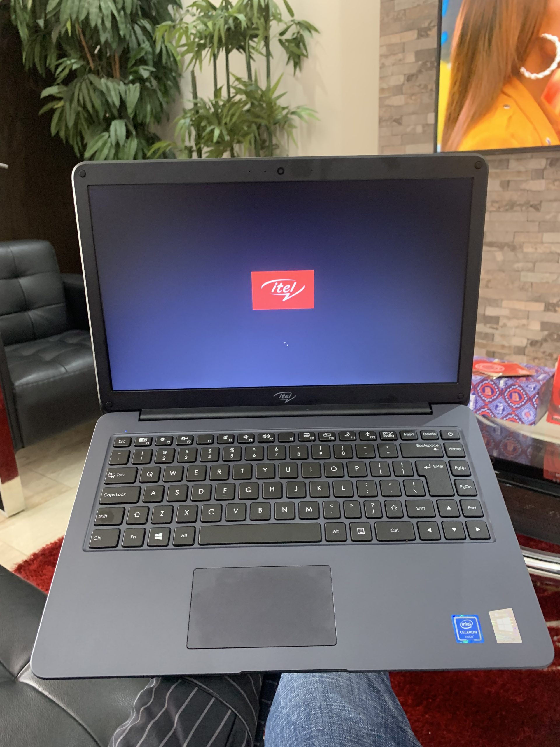 itel ABLE 1 Review: Best Budget Laptop for Students in 2023 ...
