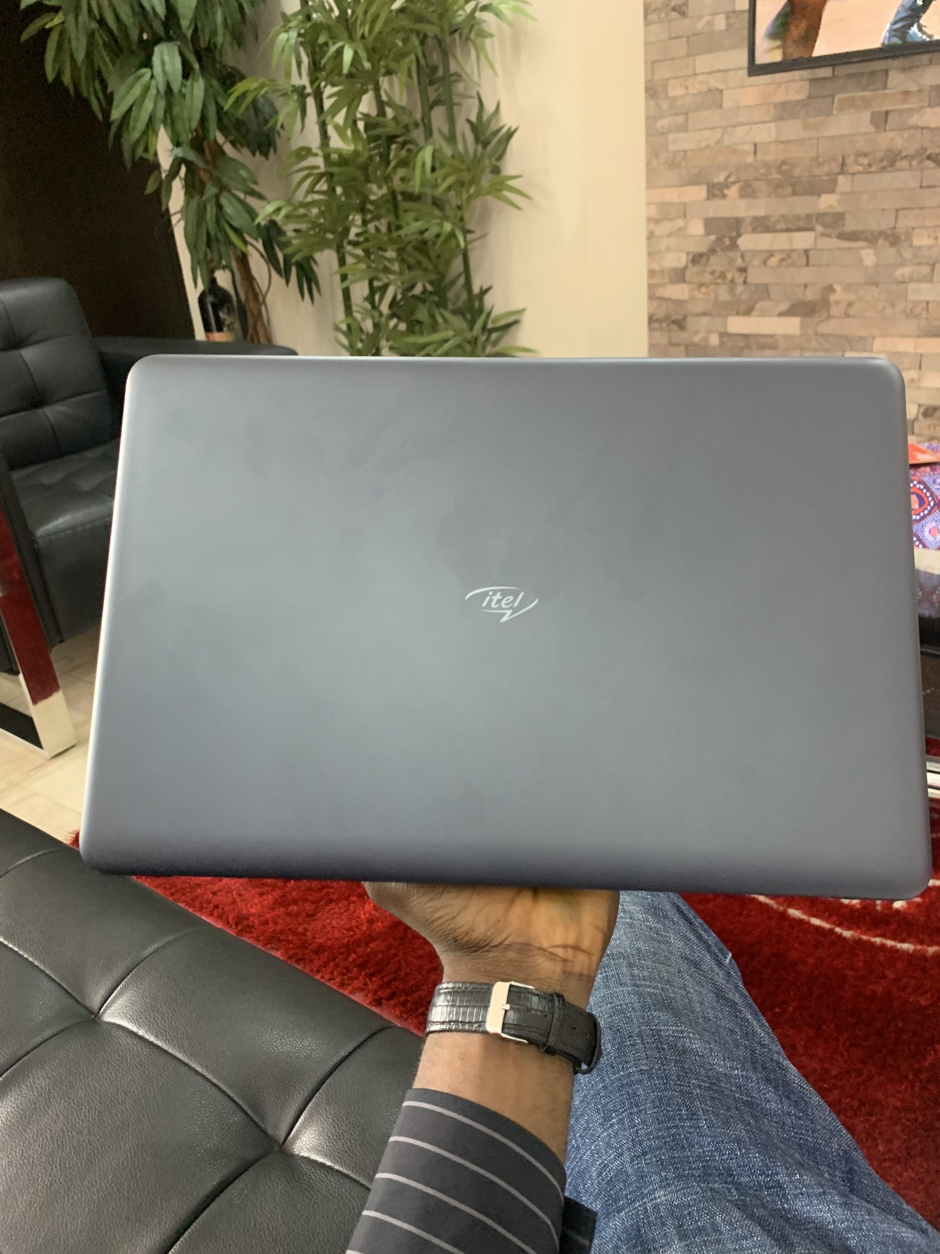 itel ABLE 1 Review: Best Budget Laptop for Students in 2023 ...